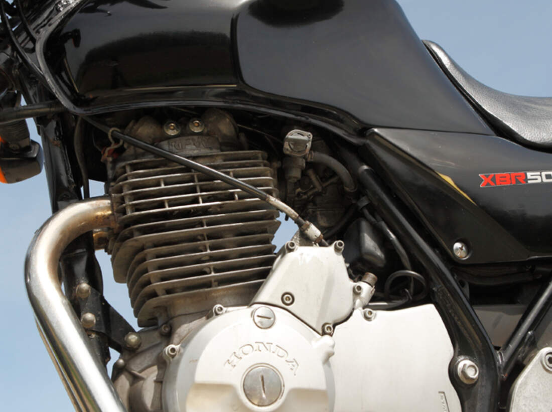 Kultbike Honda XBR 500 - MOTORRADonline.de